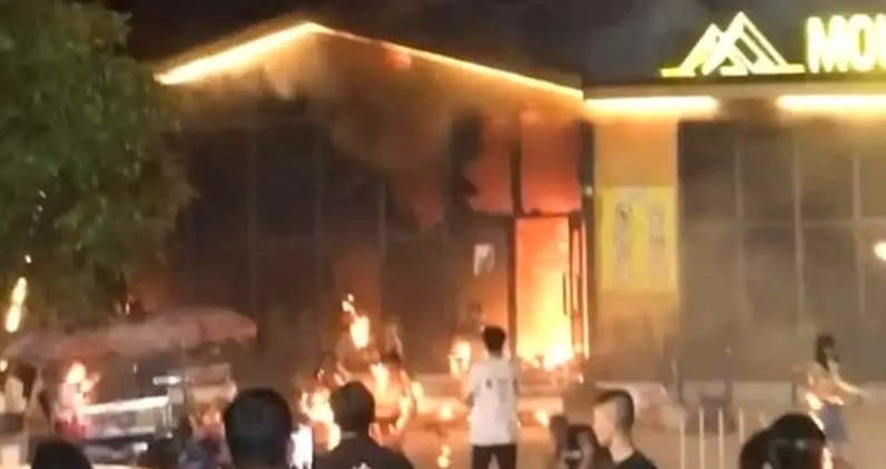 Mountain B nightclub fire, Thailand, 05/08/2022 - Working With Crowds